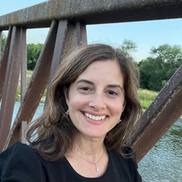 About Us | ParentsCanada